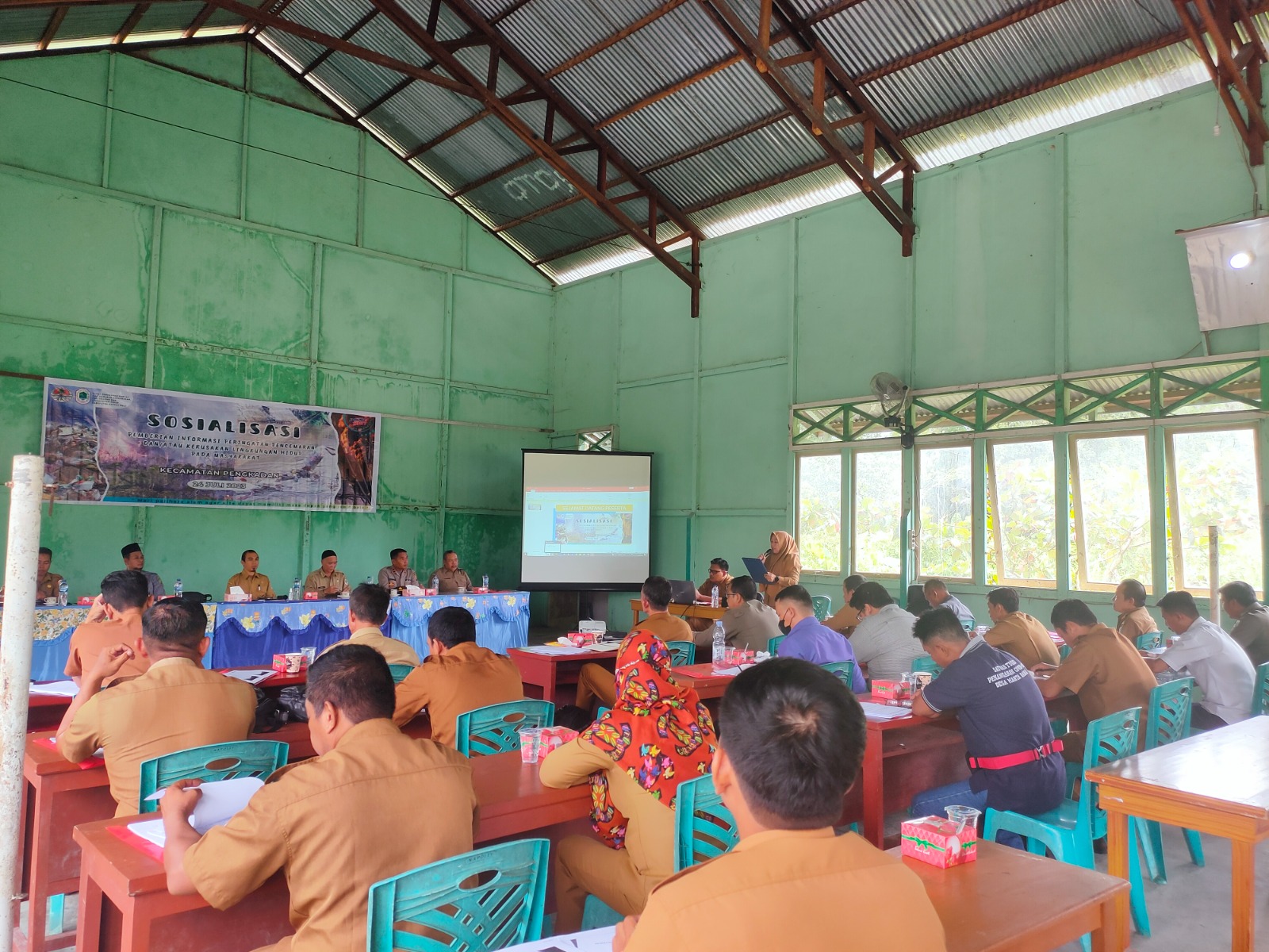 - KABUPATEN KAPUAS HULU