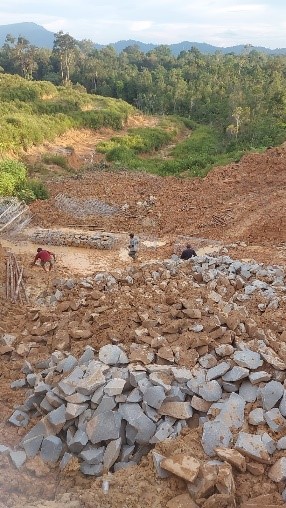 DPUPR Persiapkan Pekerjaan Bronjong Pada Lokasi Longsor – Info Kapuas Hulu