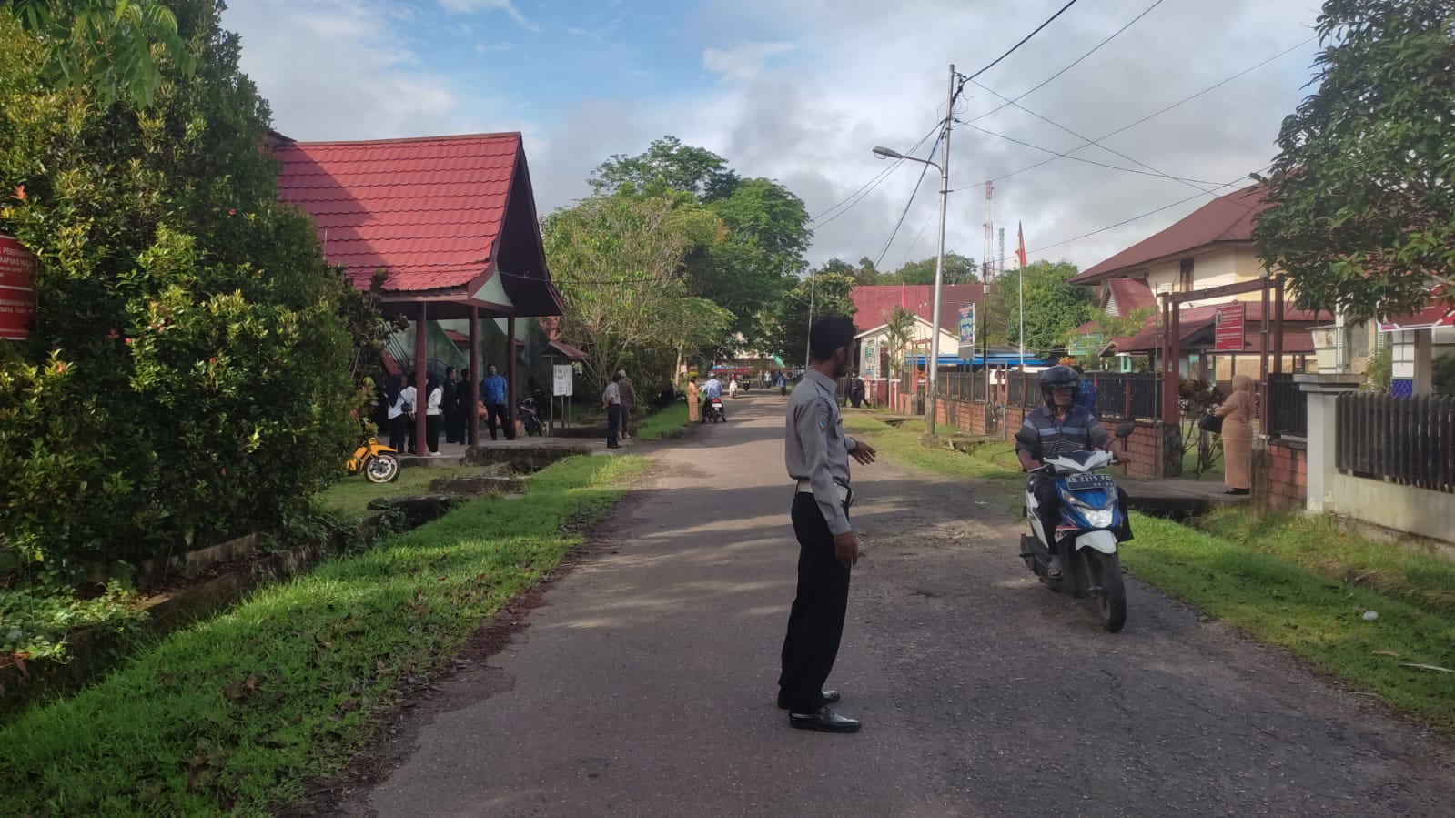 Bidang LLAJ Dinas Perhubungan Laksanakan Pengaturan Perparkiran dan ...