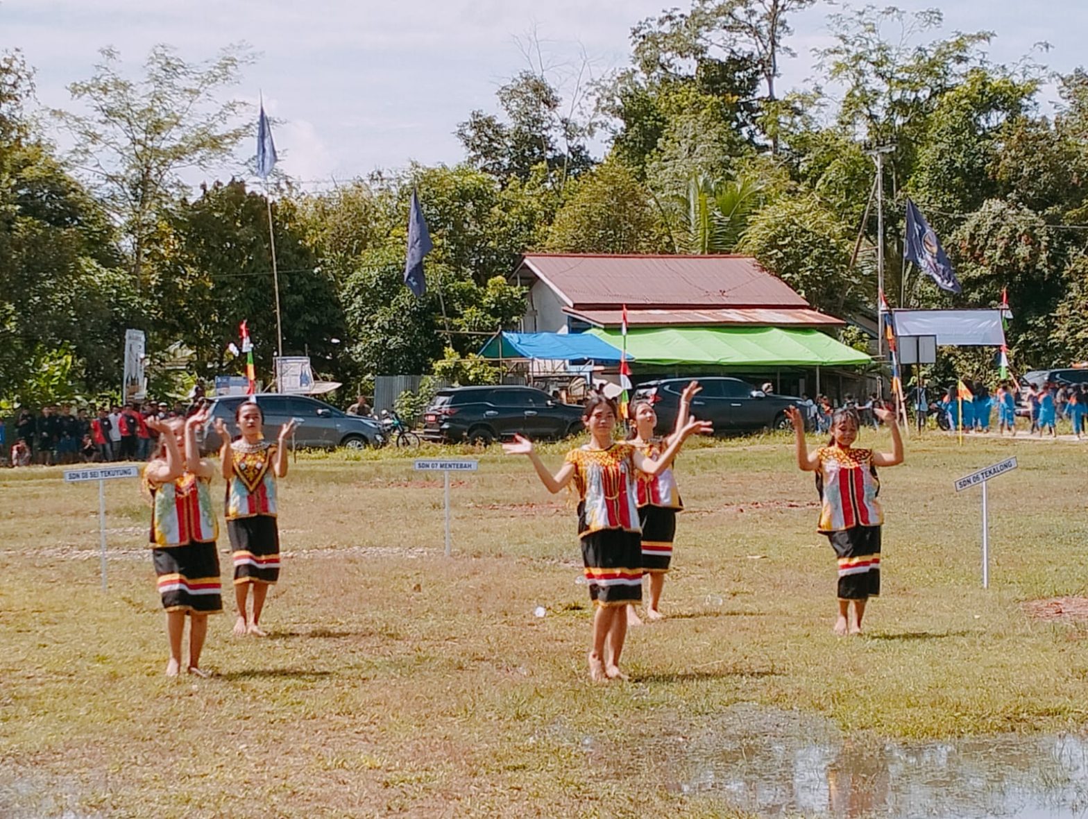 Pembukaan Olimpiade Olahraga Siswa Nasional (O2SN) Serta Festival Dan ...